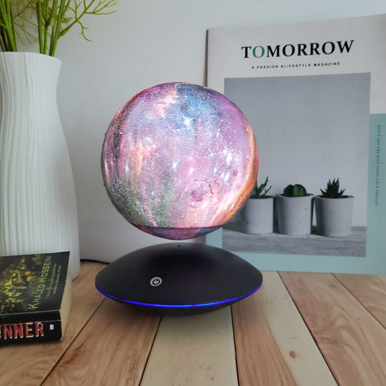 Levitating moon lamp – HCNT Levitation